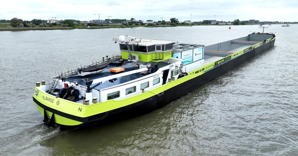 Holland Shipyards Group delivered the “H2 barge 1” - Vera Navis